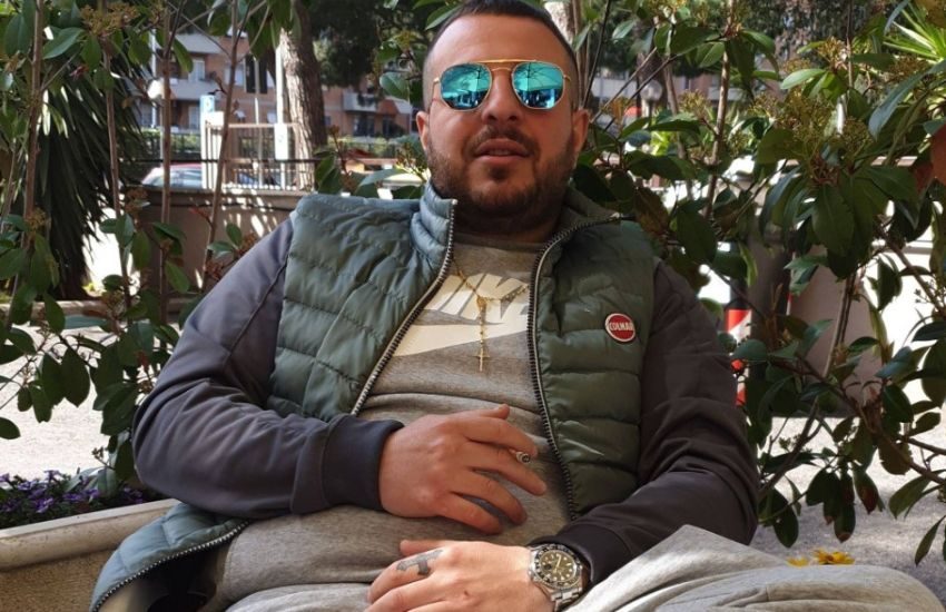 "La musica è troppo alta!" e spara al vicino. Nei guai Er Mutanda ...