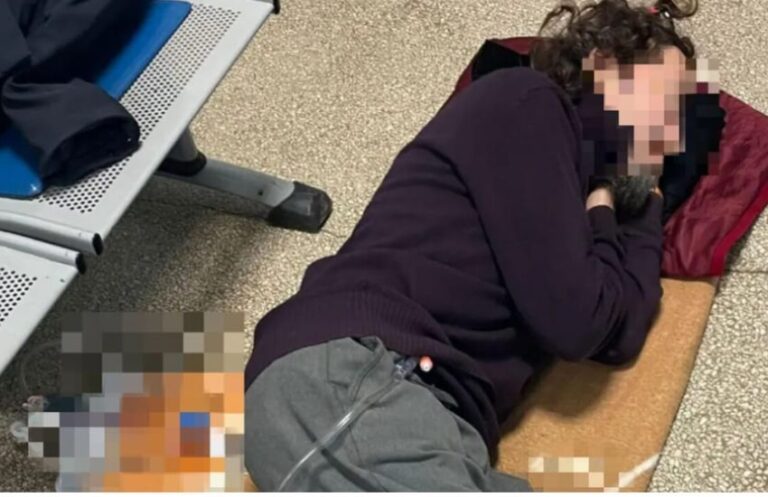 Muore Franco Amoroso, il paziente rimasto a terra al pronto soccorso di ...